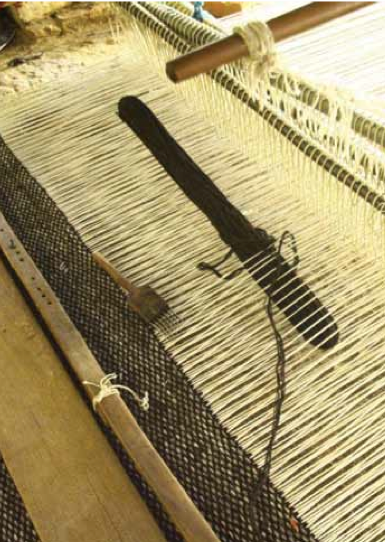 What are Hand Woven rugs? | The Rug Est.