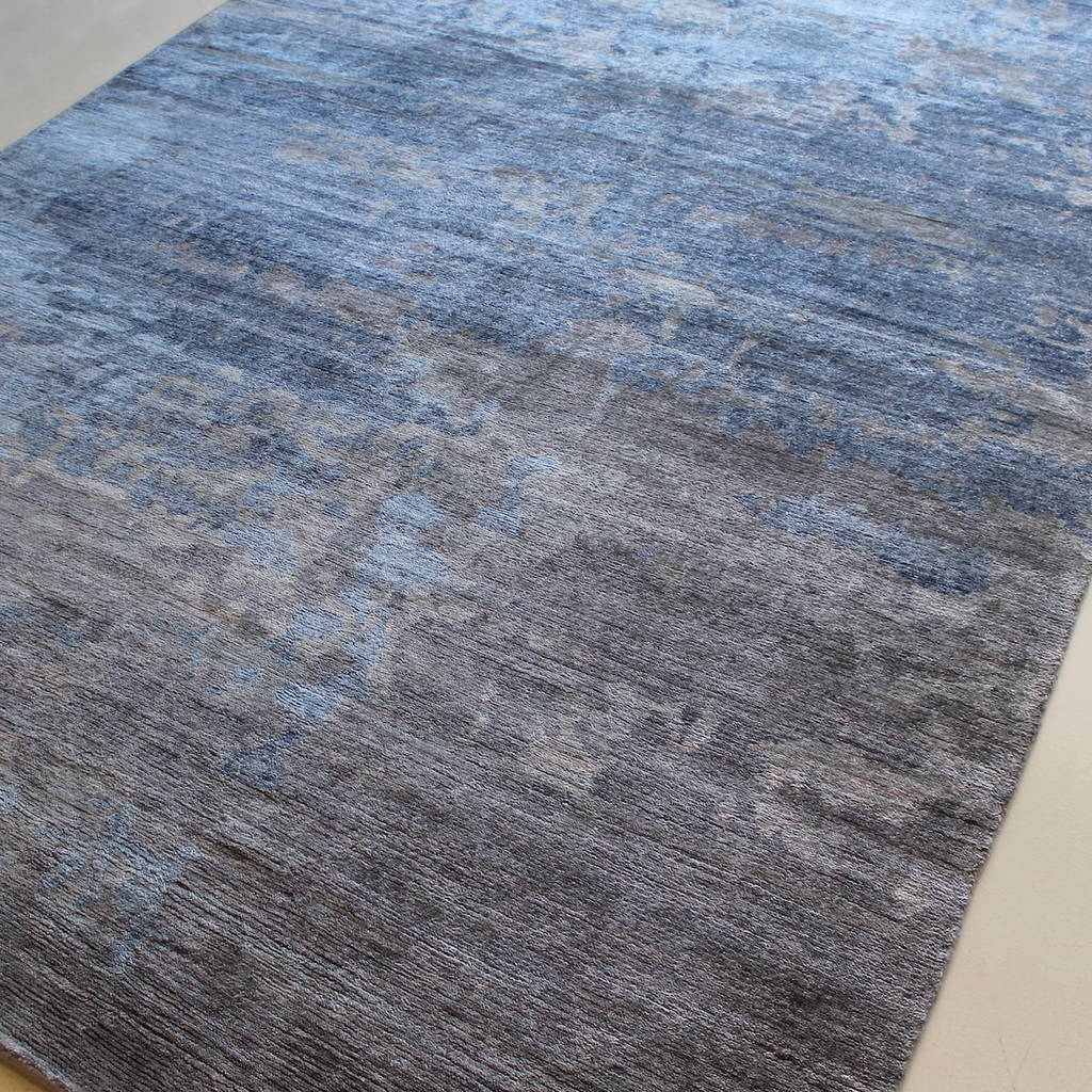 Bamboo Silk Empire Blue | The Rug Est.