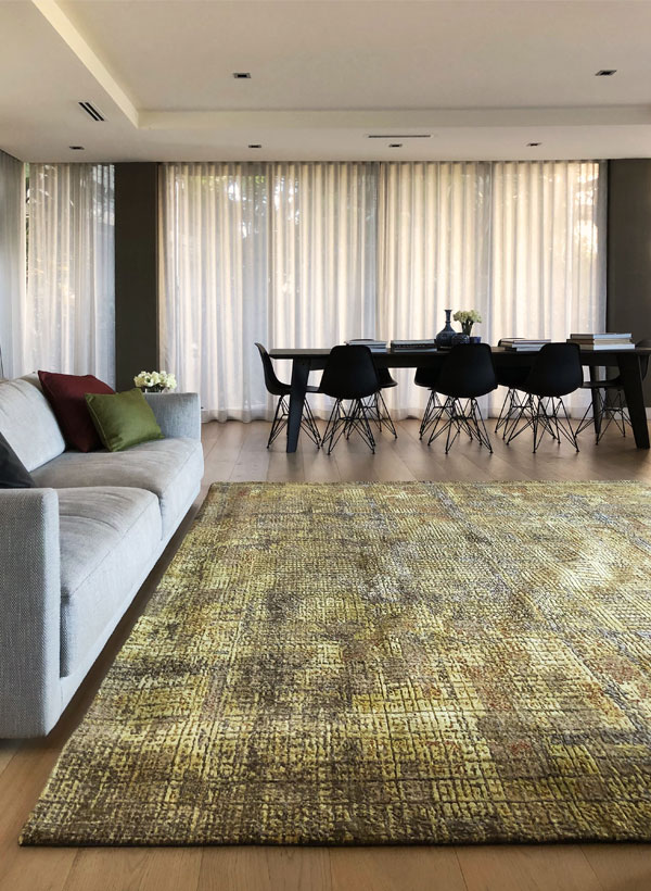 Golden Luxury Rugs creates hues of warmth | The Rug Est.